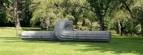 Horizontal Column