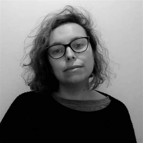 Tamara Villanueba Youtube