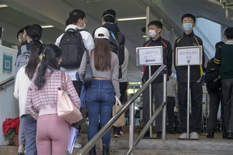 文憑試考生每天應考前須探熱簽申報表 筆試口試全程皆須戴口罩 新冠疫情專頁
