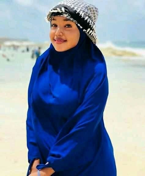 Momi Gombe