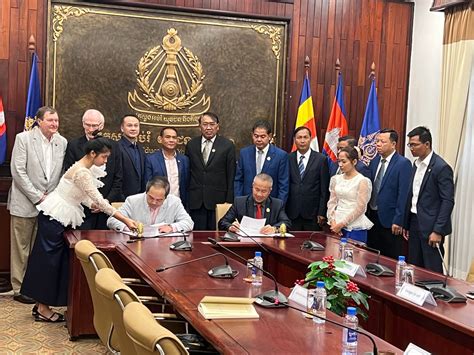 ក្រសួងអប់រំយុវជន និងកីឡា បានចាប់ដៃជាមួយសមាគមកីឡាកម្ពុជាប្រចាំសហរដ្ឋអាមេរិក