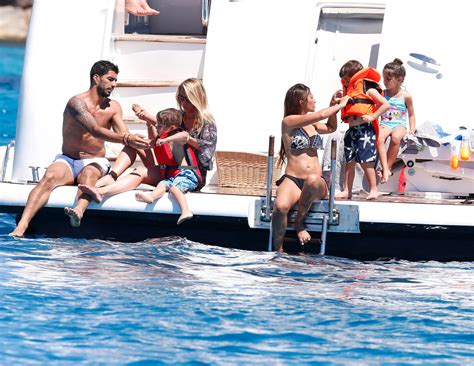Paseo En Yate Y Fiesta Con David Guetta Las Fotos De Las Vacaciones De
