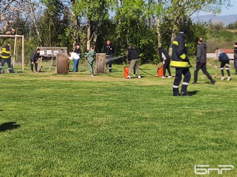 Отборът на Второ ОУ „Д Благоев“ победи в състезанието „Млад огнеборец“ Новини