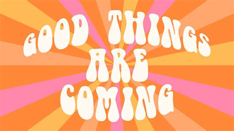 레트로 선버스트 70 년대 히피 그루비 배경 영감을주는 슬로건을 가진 빈티지 타이포그래피 인쇄물이 좋은 것들이오고 있습니다 추상적 인 트리피 패턴 1960 1969 년에