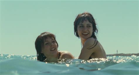 Alexandra Roach Nude Pics Seite 1