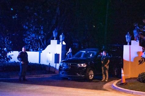 Трамп гэртээ нууцын зэрэглэлтэй 700 хуудас баримт хадгалж байжээ