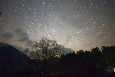 把零星的拼凑成出星河 大山谷图库