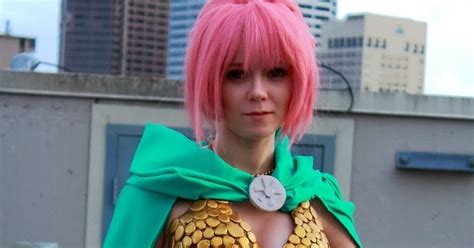 One Piece Rebecca Cosplay