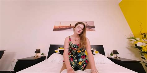 Horny Couple Could Not Help It Olivia Sparkle Eporner