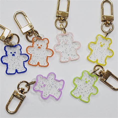 달마켓 소품샵 투명아크릴곰키링 ⚘색상 블루오렌지핑크옐로우퍼플그린 실물이 더 귀엽고