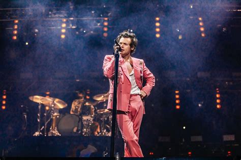 Harry Styles Concert Wallpapers Wallpaper Cave