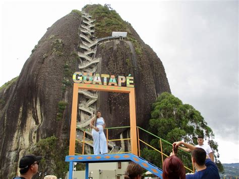 『タイさんの南米の旅116日目2022115 村おこしでカラフルな町 グアタペ、コロンビア』メデジンコロンビアの旅行記・ブログ By タイさん【フォートラベル】