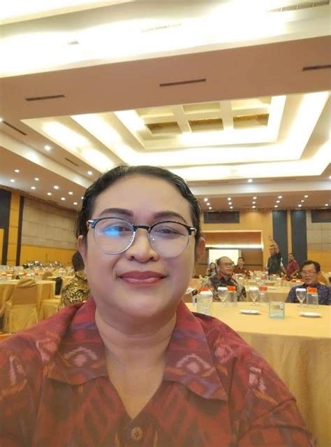 Logo Sekolah Smp Negeri 3 Semarapura