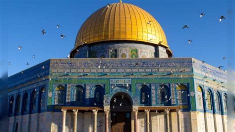Al Aqsa Mosque Reopens After 40 Days Amid Fragile Ceasefire