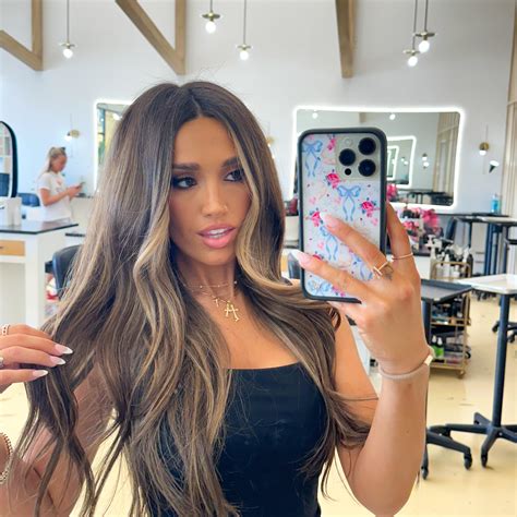 Gavin Beckhams Amazon Page