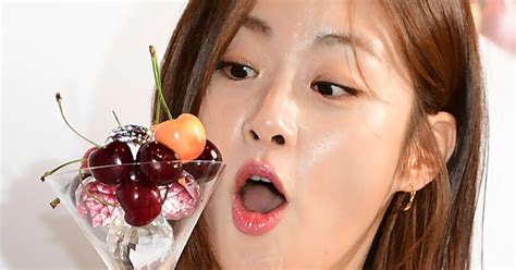 포토 강소라 놀라운 체리맛