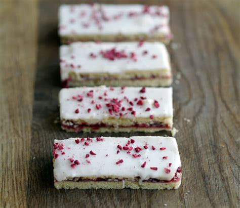 Recipe Raspberry Slices Hindbærsnitter Recipe Biscuit Cake