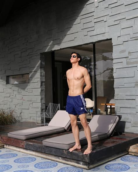 Chahub Marut Ghoummeddin Gaya Selebritas Kamar Sejuk