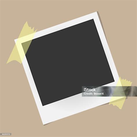 베이지색 배경에 스티커 테이프에 현실적인 벡터 사진 프레임 템플릿 사진 디자인입니다 벡터 일러스트 레이 션 0명에 대한 스톡 벡터 아트 및 기타 이미지 Istock