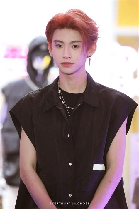 Xiao Gui Nhạc Sĩ Âm Nhạc