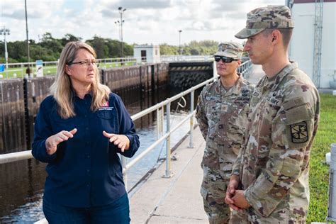 Usace Program Provides Hands On Experience For Future Leaders Article The United States Army