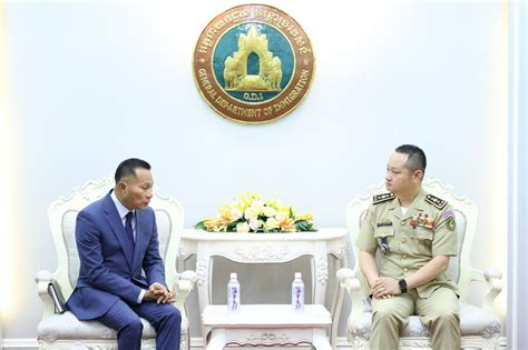 ឯកឧត្តម ឧត្តមសេនីយ៍ឯក សុខ វាសនា អញ្ជើញជួបសម្តែងការគួរសម