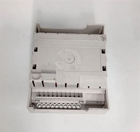 SCHNEIDER UNIVERSAL INPUTS RELAY OUTPUT MODULE At 5600 Bengaluru Urban Bengaluru ID