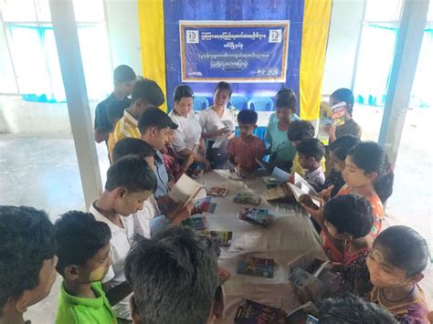 ပေါင်မြို့နယ်community Centre ခန်းမ၌လူကုန်ကူးမှုတားဆီးကာကွယ်ရေးအသိပညာပေးဟောပြောပွဲနံရံကပ်စာစောင