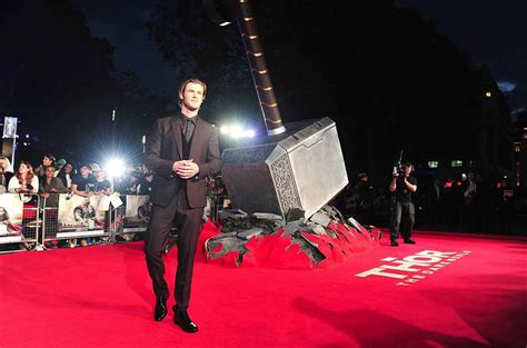 Chris Hemsworth Thor The Dark World Premiere