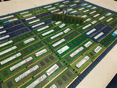 DDR3 4GB USED DESKTOP RAM CARDS 3month Warranty Used Computers