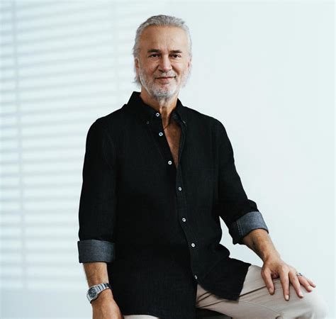 Kimler Geldi Kimler Geçti 2ye Cem Murathanın Babası Geliyor