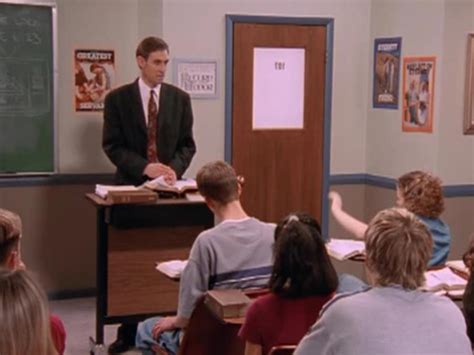 Asking Questions Analyzing Context And Content