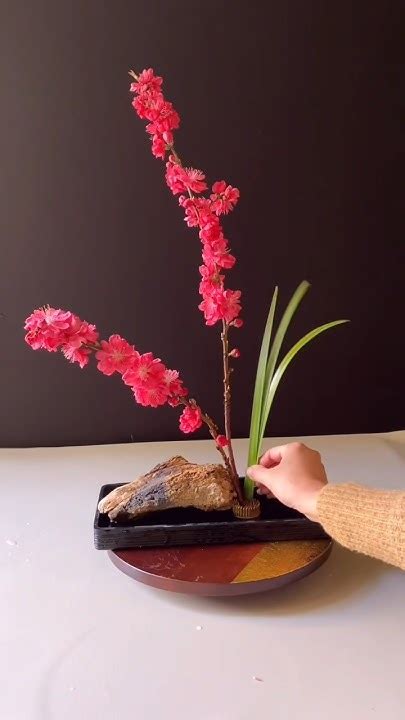 Ikebana Flower Arrangement Tutorial Flowermaking Ikebana Youtube