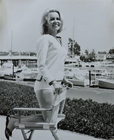 Emmaline Henry Roldschoolhot