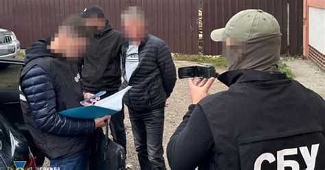 Мешканець Самбірщини за 10 тис дол допомагав ухилянтам тікати за кордон через ліс — Lviv Media