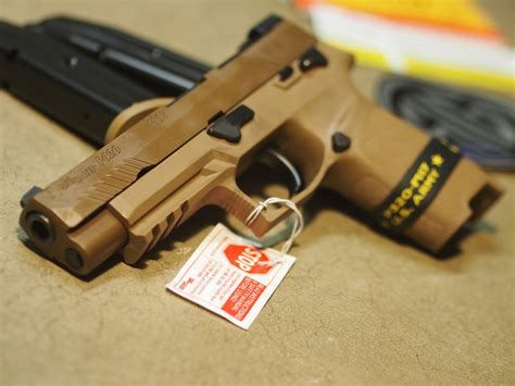 Mister Donut S Firearms Blog Sig Sauer M17