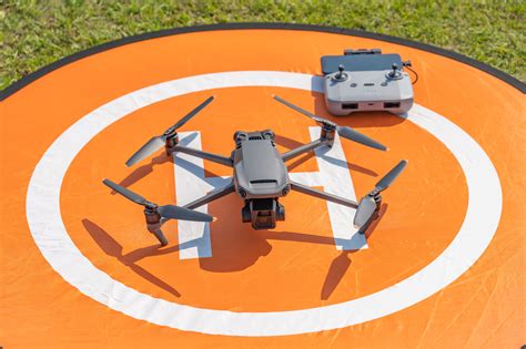 ドローンを独学で学ぶにはどうすればいい？リスクや法律を学ぼう ドローンガイド drone guide