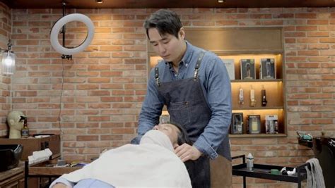 Imágenes De 얼굴 Descubre Bancos De Fotos Ilustraciones Vectores Y Vídeos De 7366 Adobe Stock