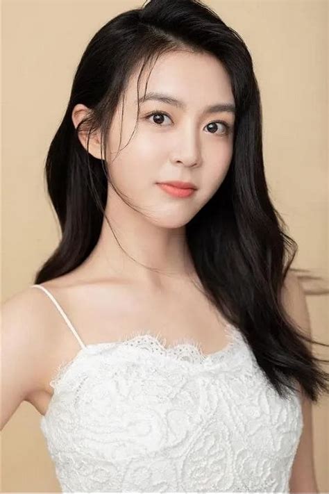 Gao Siwen Profile Images — The Movie Database Tmdb