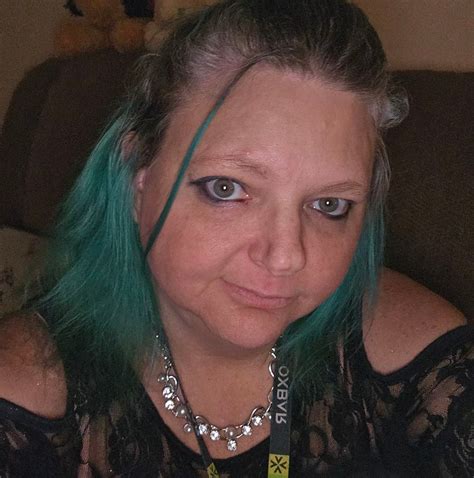 Fibro Bodies Living Smarter With Fibromyalgia Weakness Behind The Knees We Often Talk About