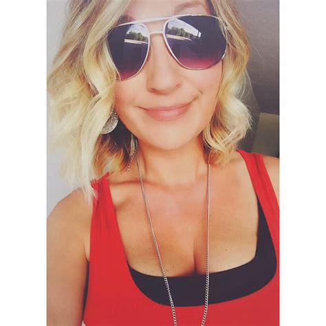 Best Classy Blonde Milf Images On Pholder Milf Aged Beauty And Only Fans Cougars