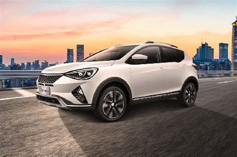 Gac Gs3 Emzoom Vs Jac Js2 Pro Comparison Zigwheels Philippines