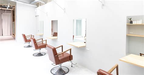 東海市の美容室美容院ヘアサロンHair Make Naked南加木屋駅から徒歩1分 東海市にある美容室美容院