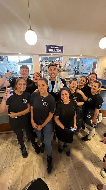 El Conmovedor Gesto De Leandro Paredes Con Uno De Sus Formadores