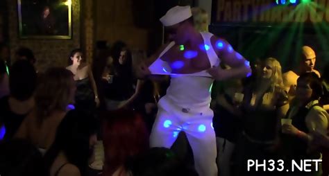 Tons Of Group Sex On Dance Floor Eporner