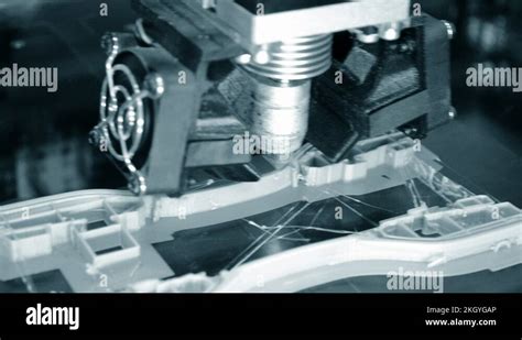 3d Printer Working Fused Deposition Modeling Stock Video Footage Alamy