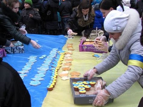 Волонтерство під час війни які трудові права та гарантії мають ті хто допомагає наблизити