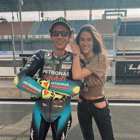 Sofía Novello Novia De Valentino Rossi Denunció Que Sufrió Abusos En Las Carreras De