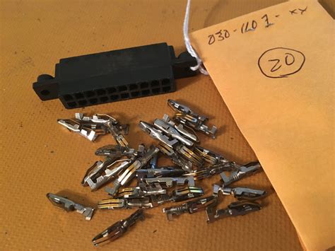 King Bendix 20 Pin Dual Edge Install Connector Black New With 20 In Gs Plane Stuff