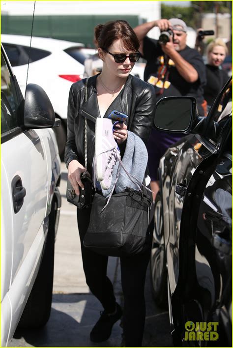 Emma Stone Continues To Work Out For Billie Jean King Role Photo Emma Stone Photos